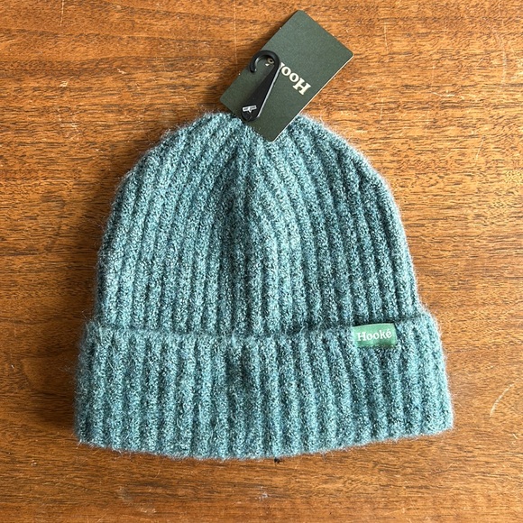 Hooké | Accessories | Nwt Hook Beanie In Hedge Green | Poshmark